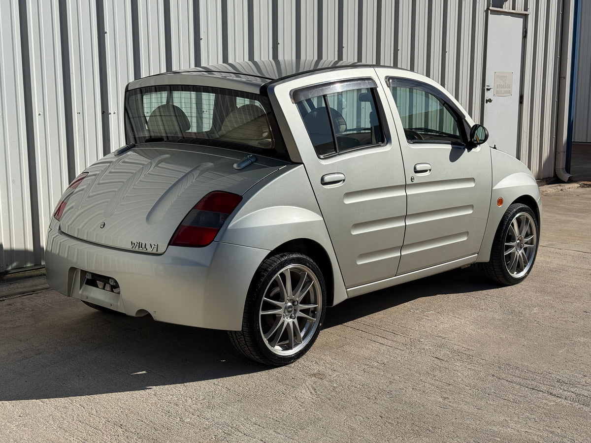 2000 Toyota WiLL Vi Stk#13612 – Texas JDM